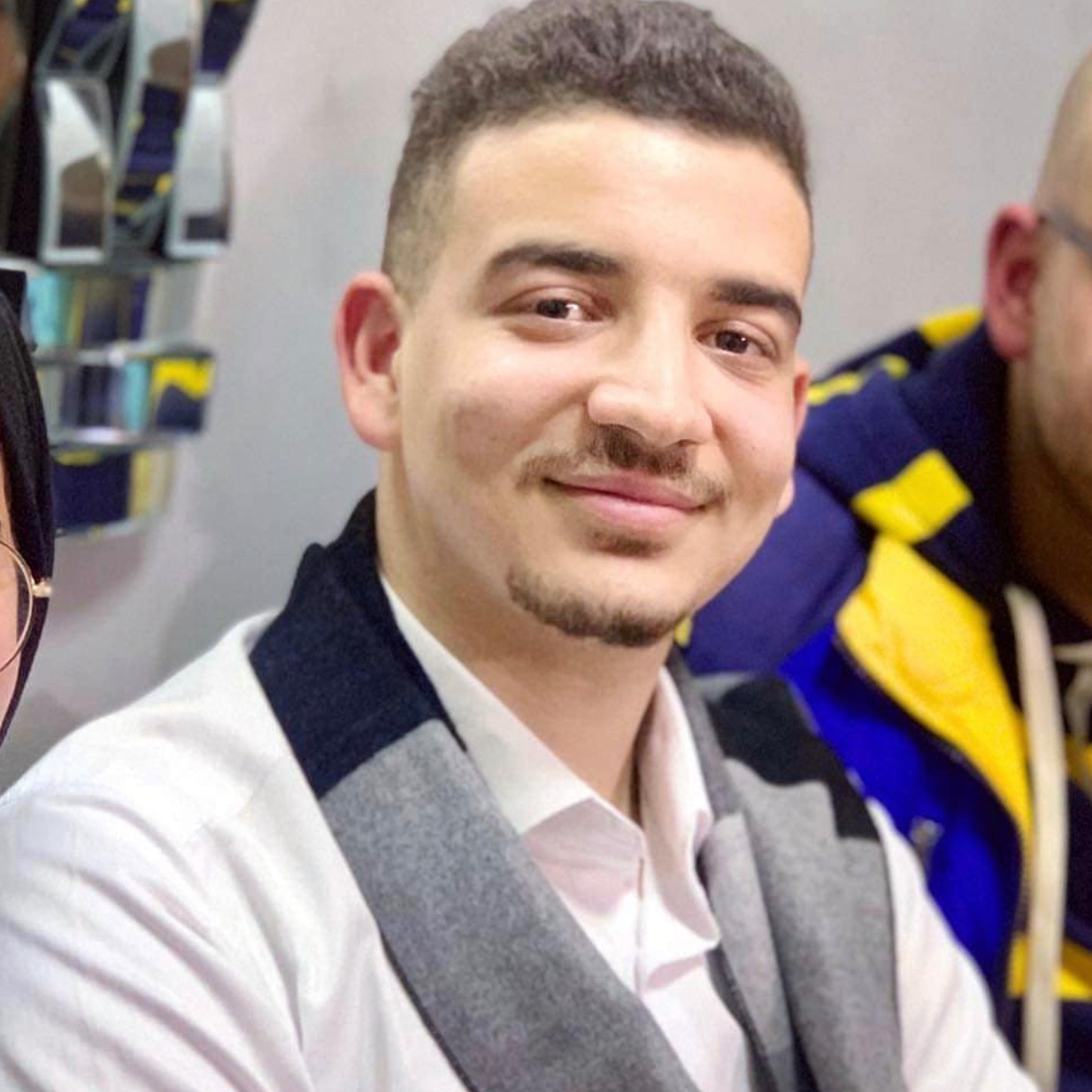 Smail resume | HiredChina - Jobs in China for Foreigners